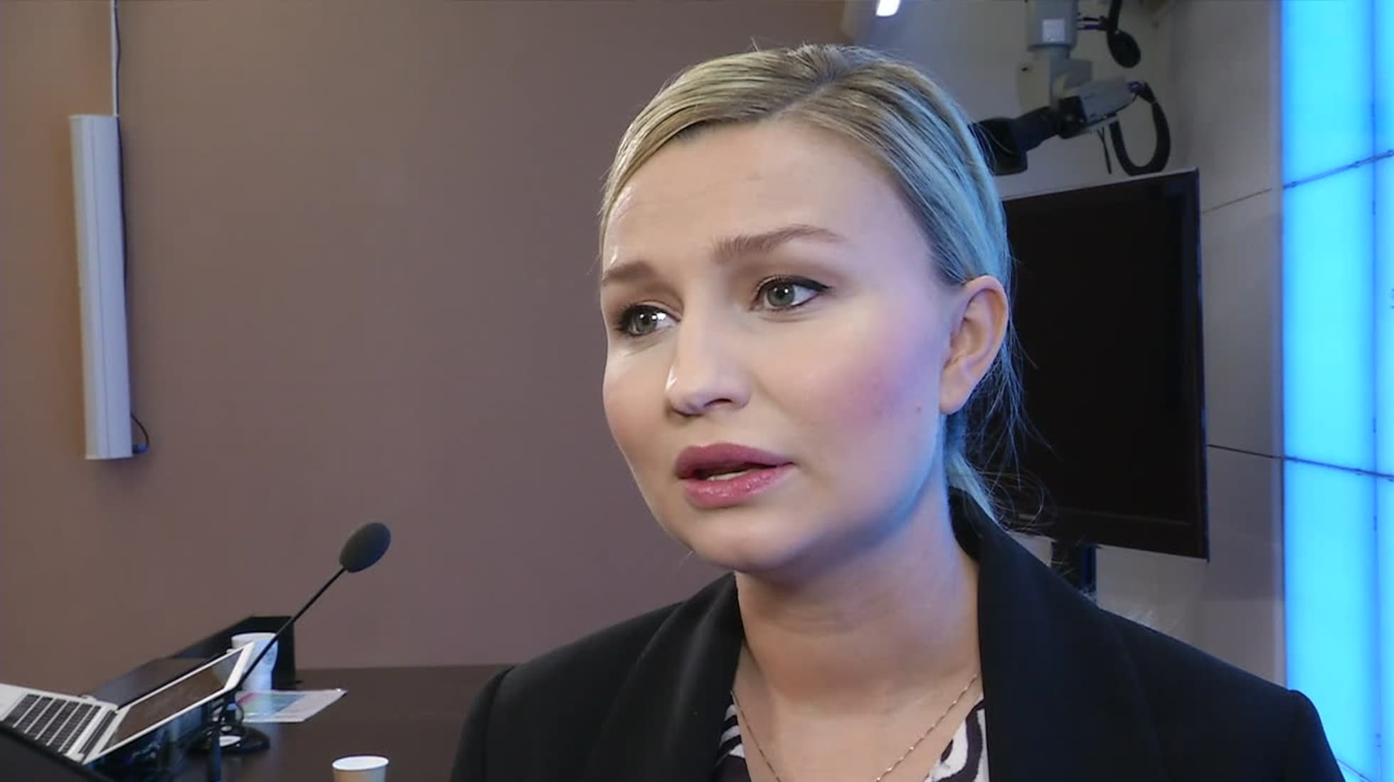 Ökat tryck på Ebba Busch Thor – tunga KD-distrikt kräver mjukare ...