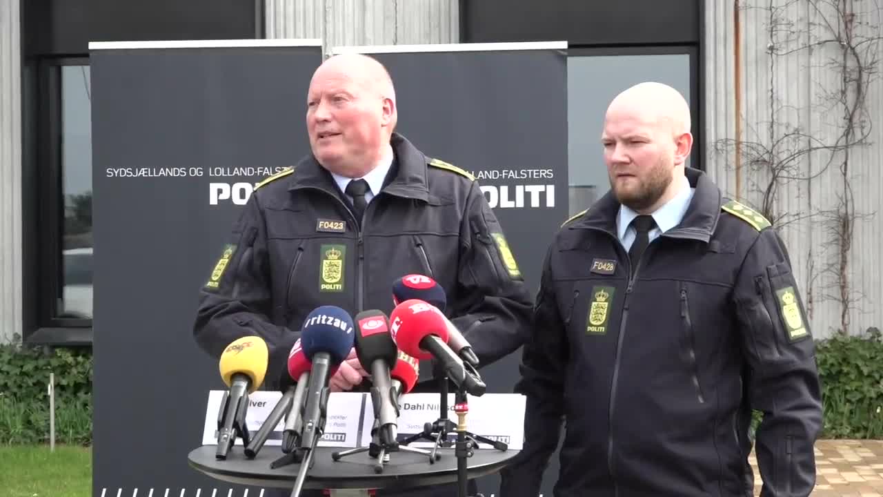 Polisen i Danmark har hittat Filippa, 13 vid liv - Aftonbladet TV