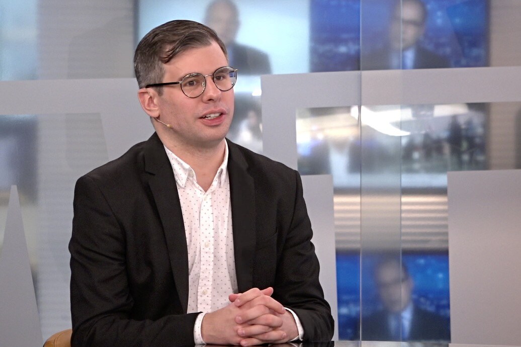 Ian Higham om presidentvalet i Aftonbladets valvaka. Statsvetaren om ...