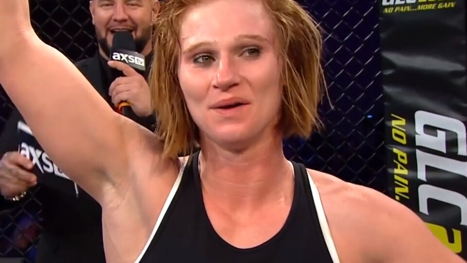 MMA-fightern Katy Collins död efter hjärnblödning - Aftonbladet TV