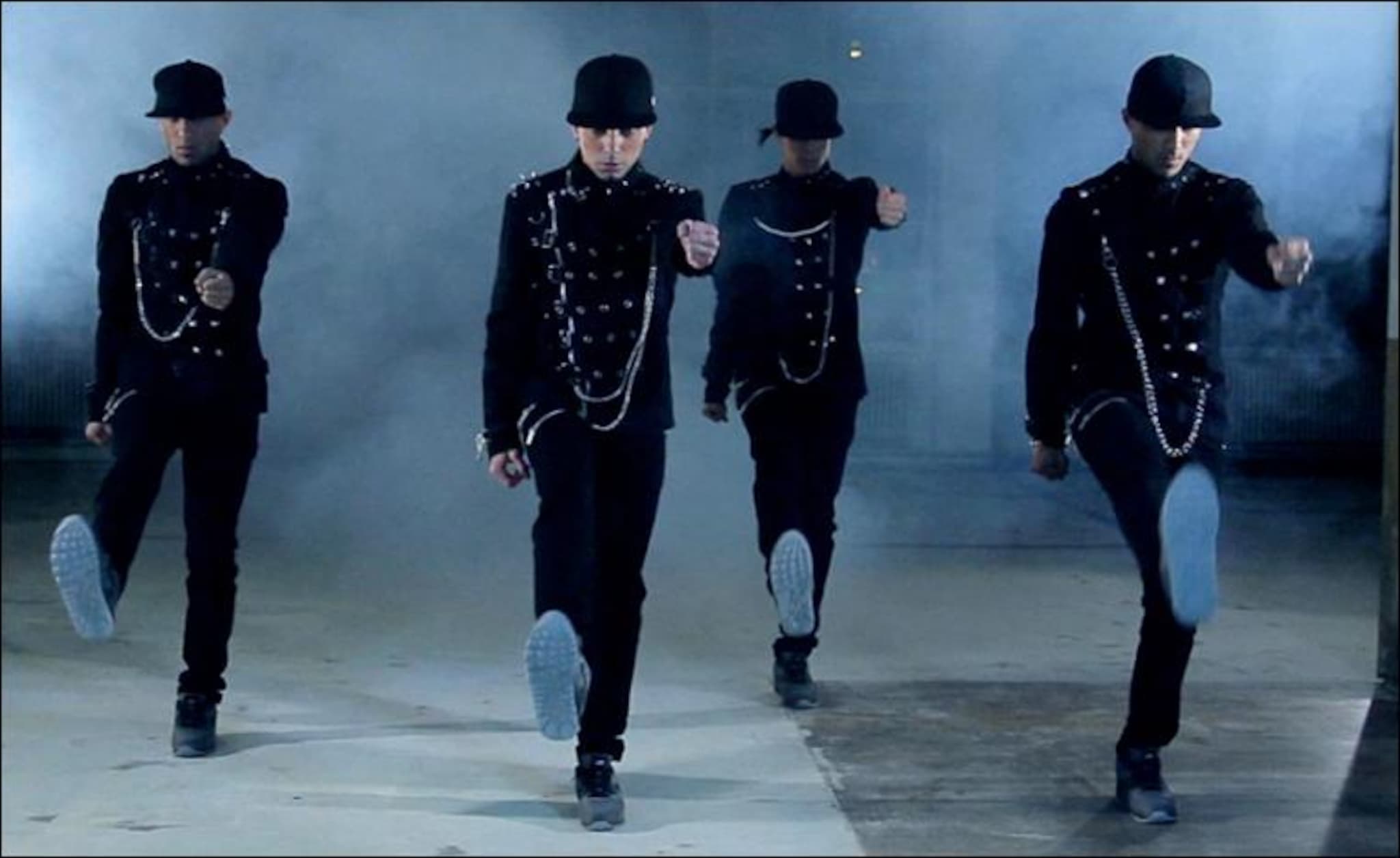 Se Omer Bhatti og Quick-heltenes danse-hyllest til Michael Jackson - VG