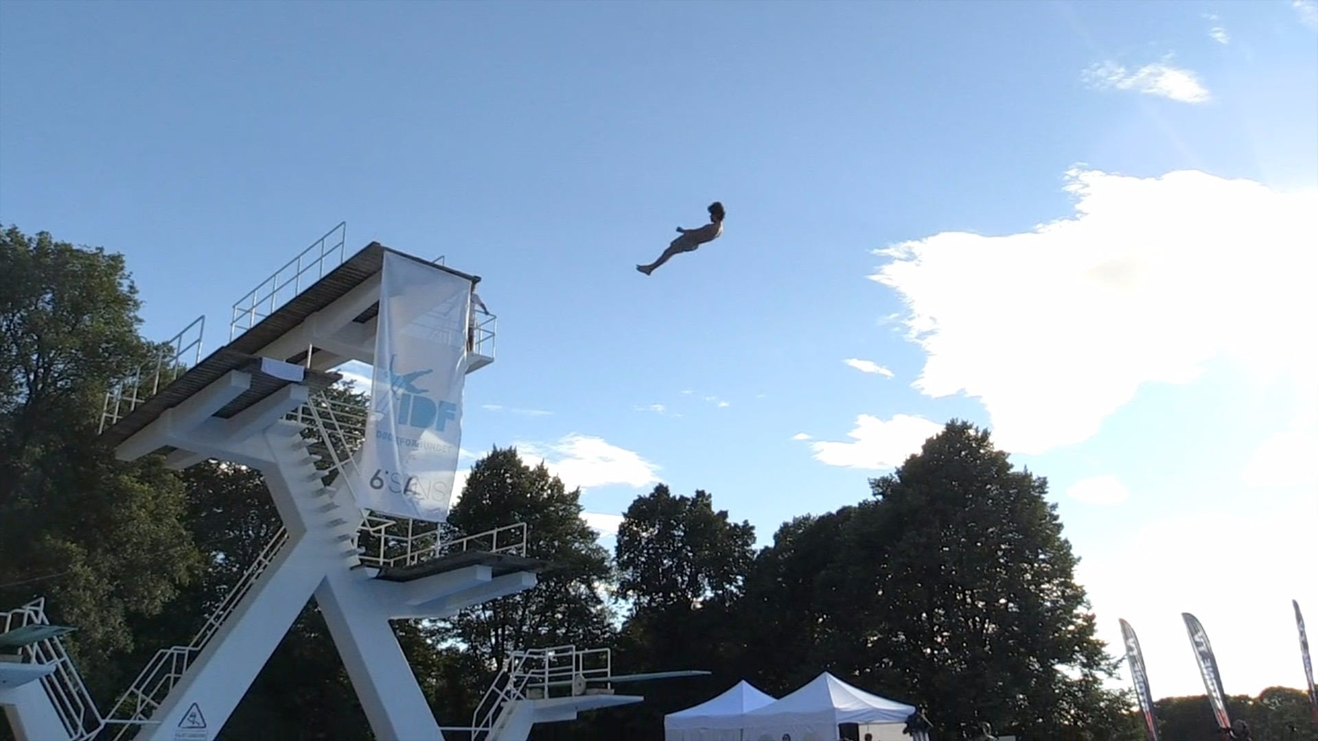 VM i dødsing: Se de spektakulære hoppene - VGTV