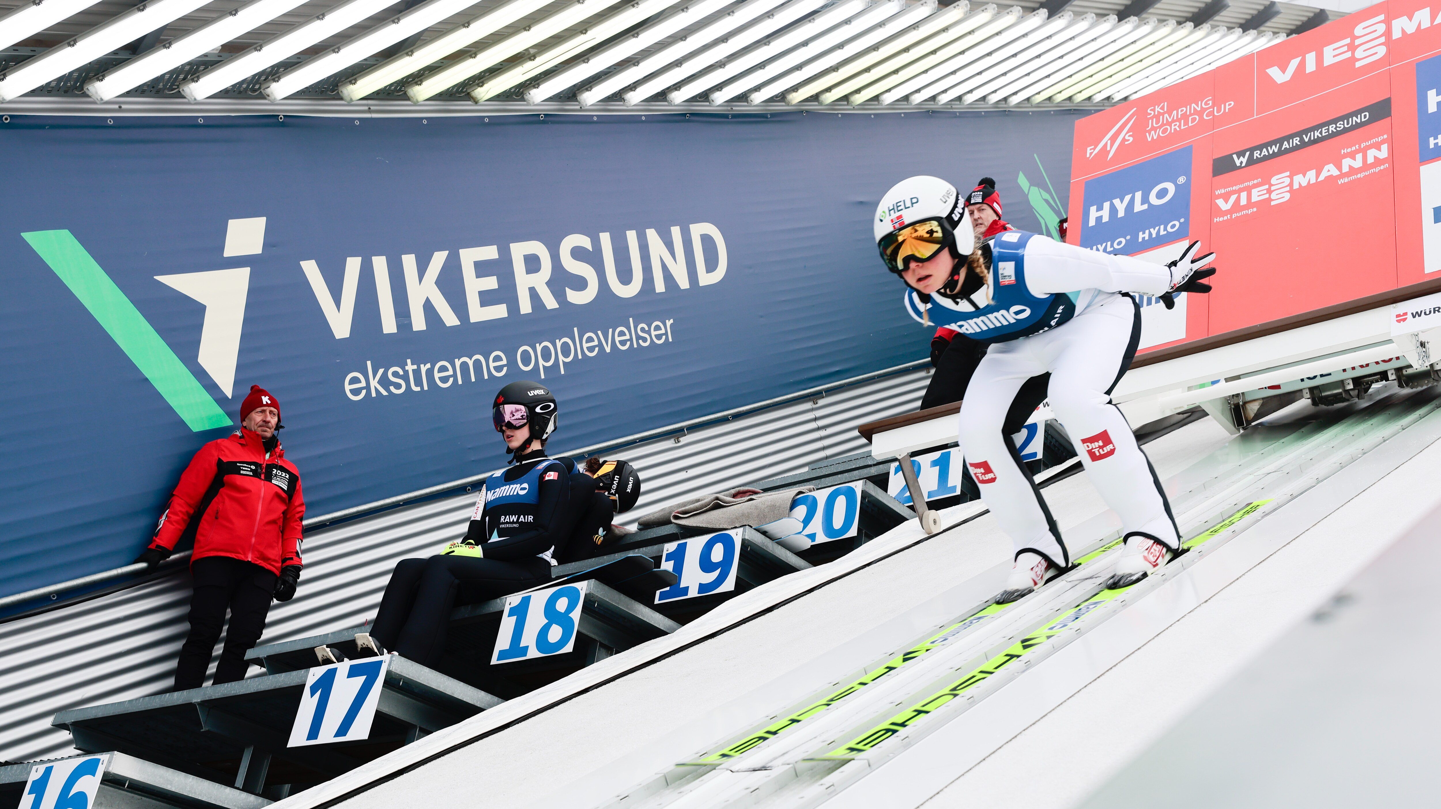 VG Nyheter: Milepæl i kvinnehopp - VGTV