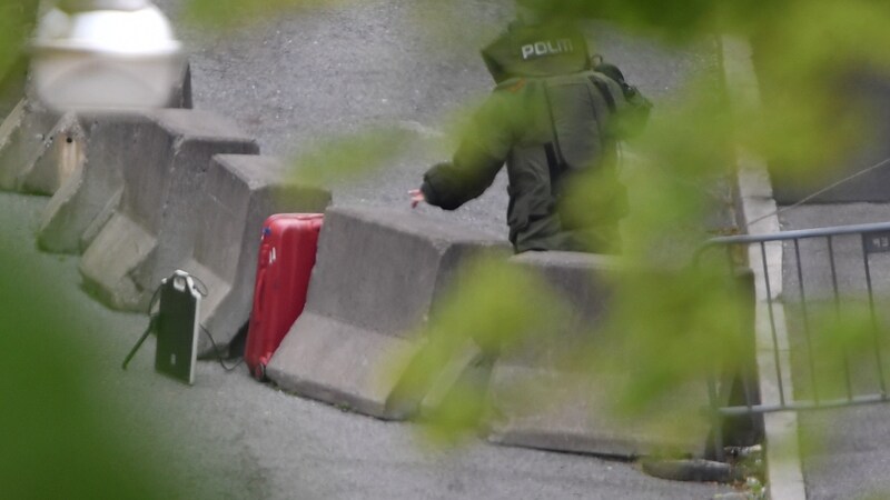 Bombegruppen sjekket koffert utenfor synagogen i Oslo - var tom