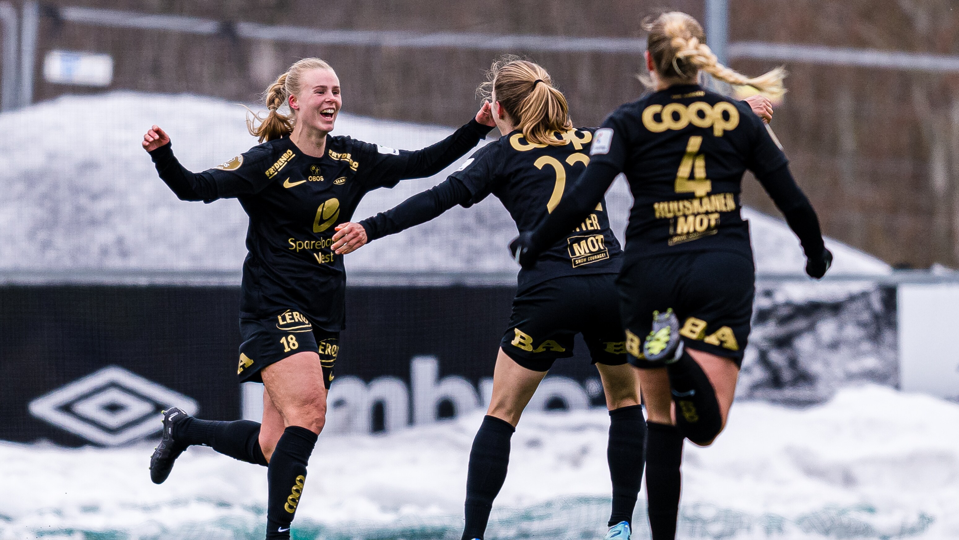 Brann snudde kampen mot Lyn på 70 sekunder i Toppserie-åpningen - VGTV