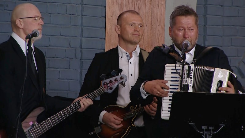 Frode Viken fra D.D.E. bisatt