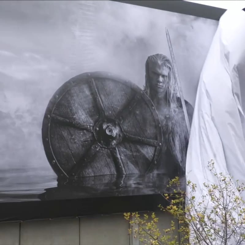 Stort bilde av Erling Braut Haaland avduket på Tjuvholmen i Oslo: Slik har du aldri sett ham før